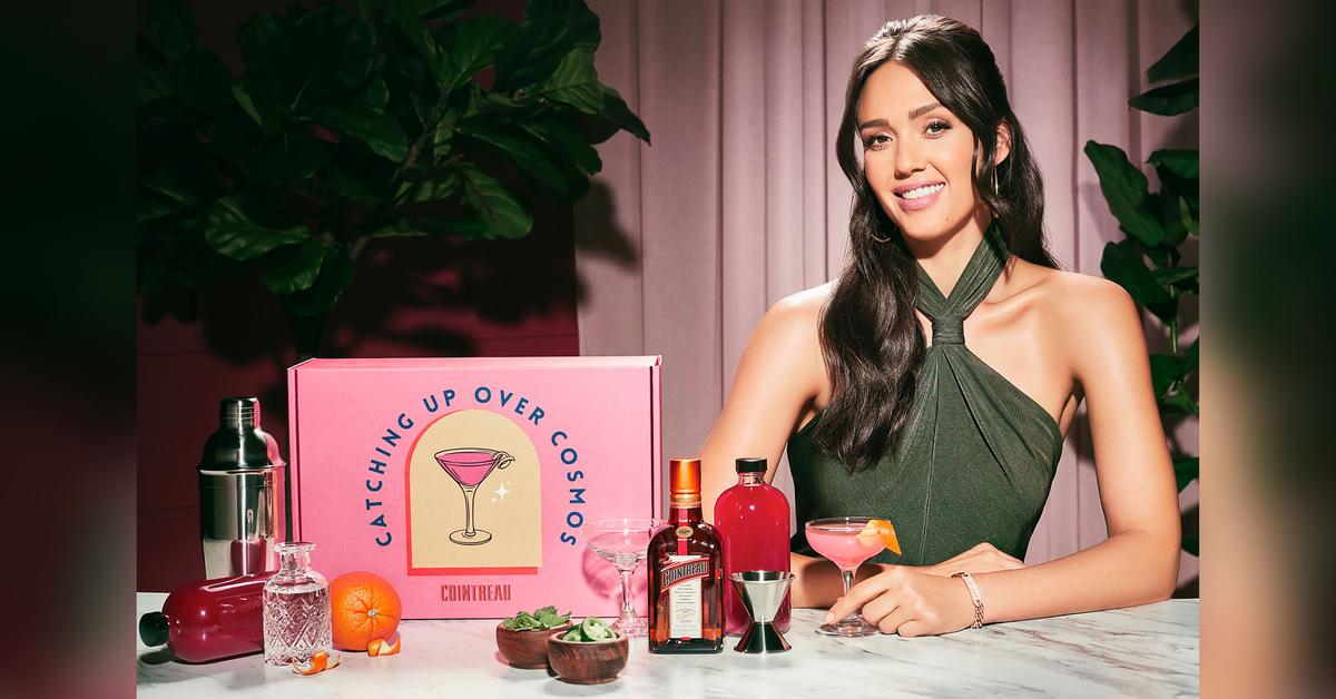 Cointreau & Jessica Alba's Catching Up Over Cosmos Cocktail Kit: Details