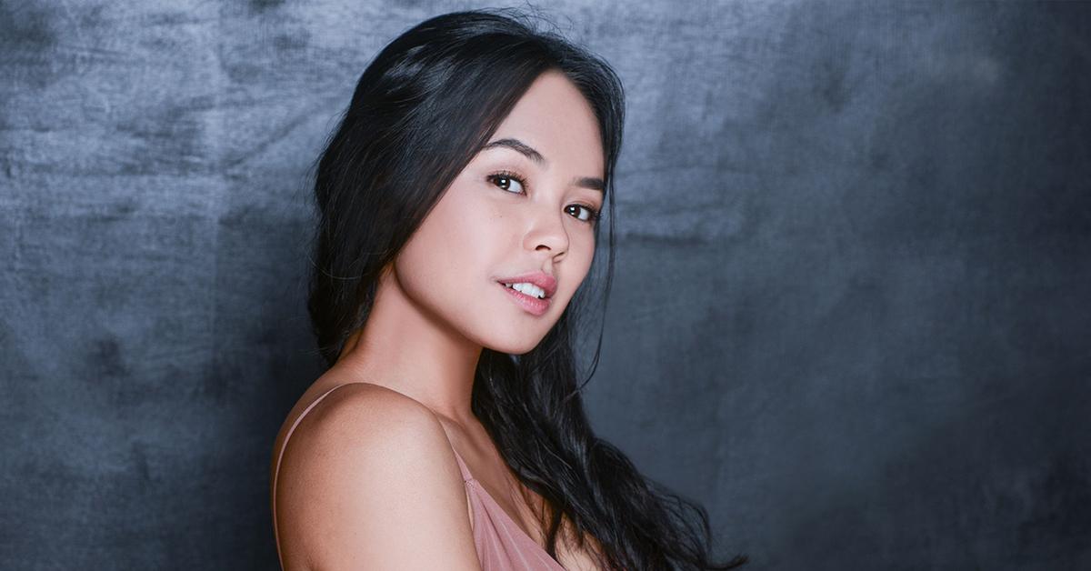 Actress Chelsea Clark Dishes On Season 2 Of 'Ginny & Georgia'