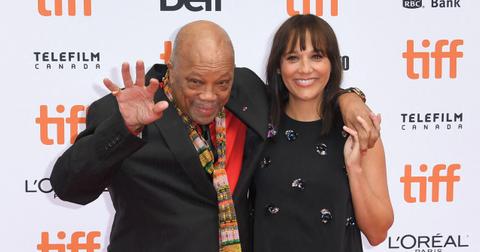 Rashida Jones Gets Honest About Growing Up With Famous Parents