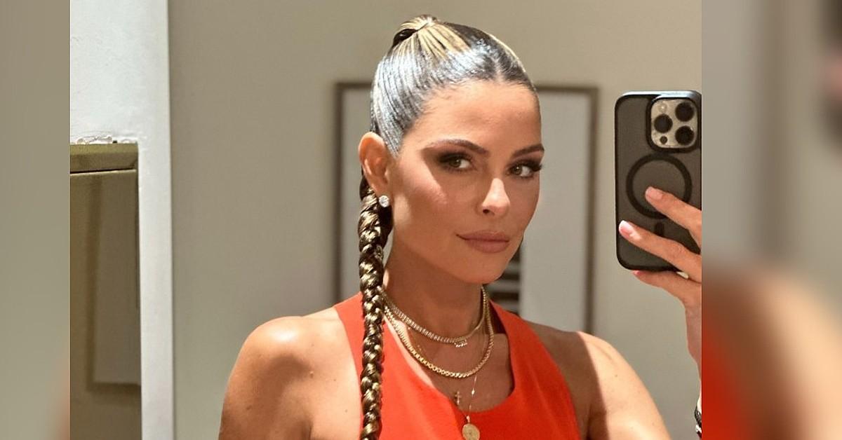 Maria Menounos Re-Wears 5-Year-Old Dress To A Friend's Wedding