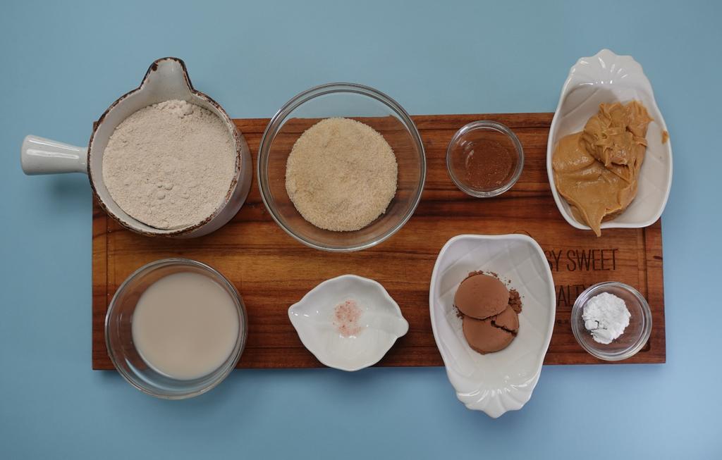 Billie Eilish Shares Vegan, Gluten-Free Peanut Butter Cookie Recipe