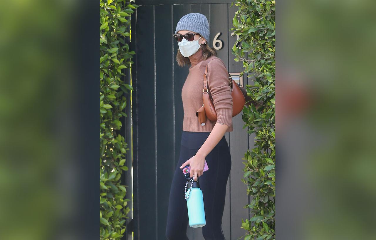 Kaia Gerber Wears A Turtleneck And Wool-Lined Slippers To The Gym In L.A.
