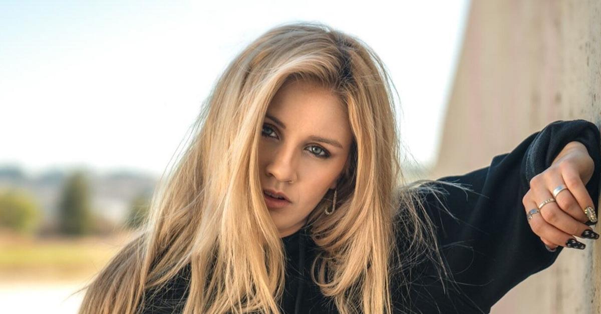 Singer Max Rae Releases New Song 'Keep You Waiting'