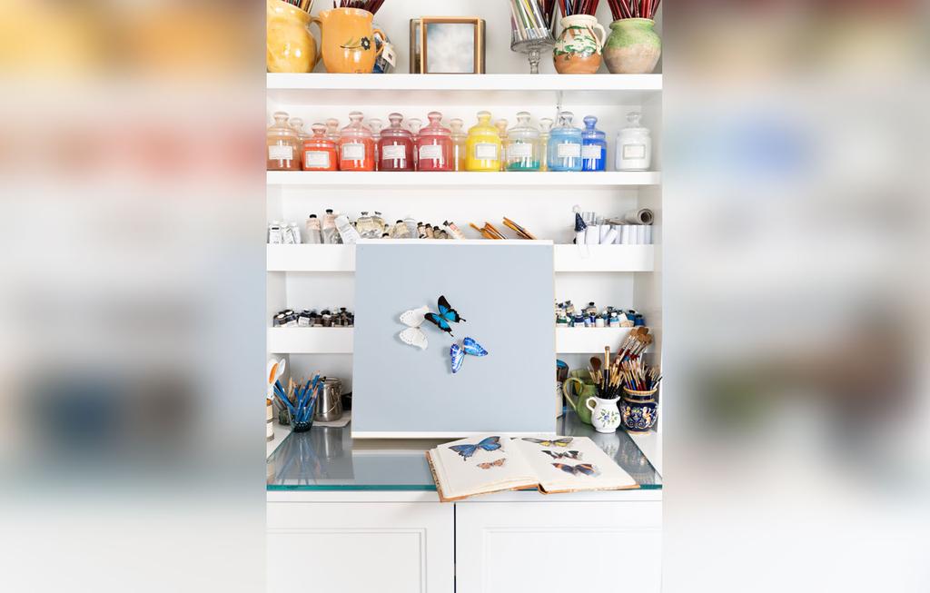 Carin Gerard Dishes On Her Career & 'Timeless' Paintings