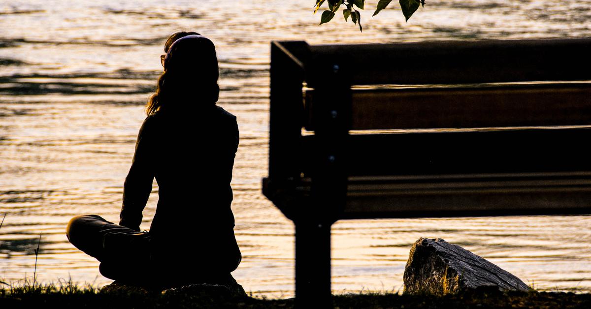 How To Embrace Solitude And Make It Beneficial To Your Well-Being