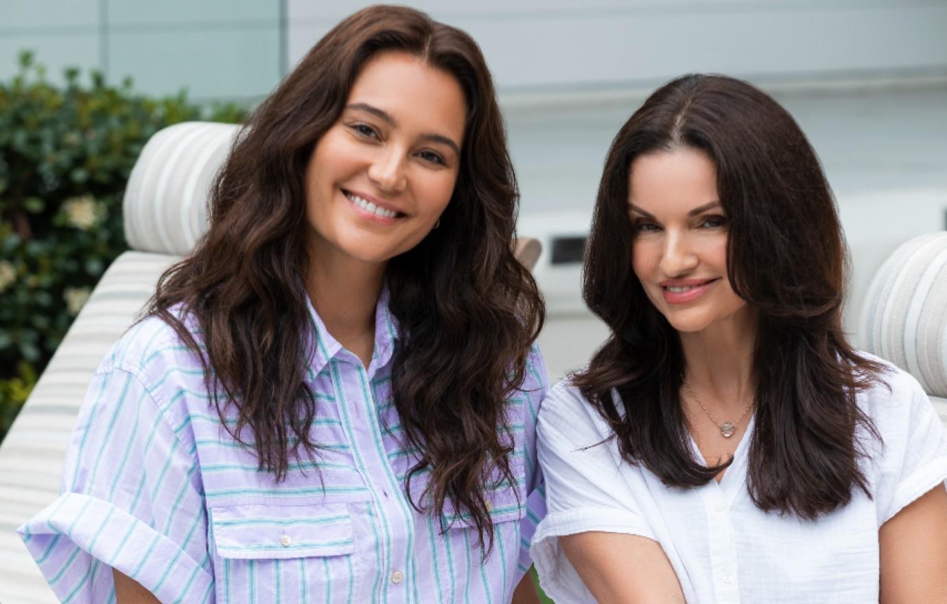 Emma Heming Willis Dishes On Dealing With Mommy Brain, Her Company