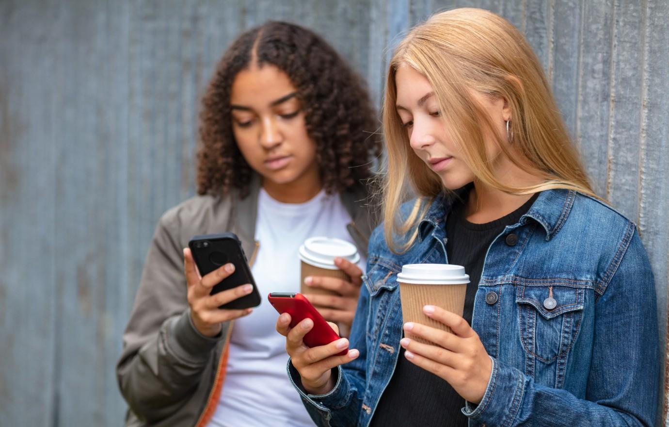 What To Do If Youre Teen Is Being Cyberbullied Tips And Resources